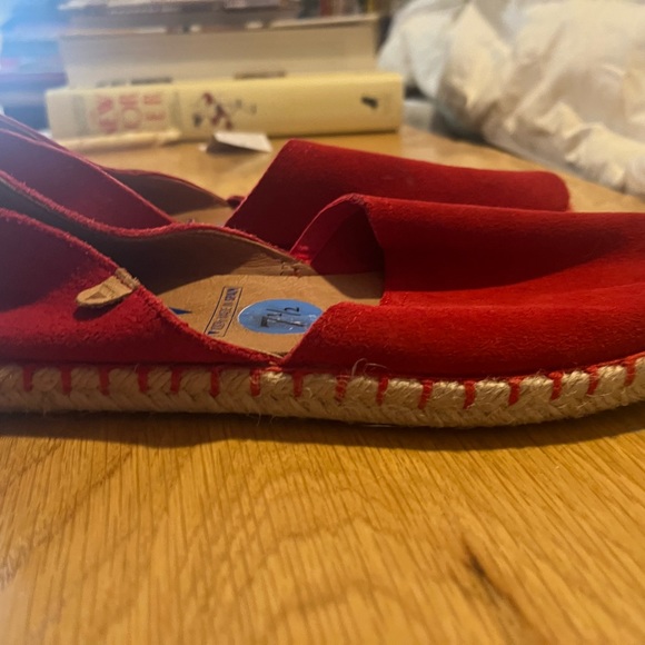 Verbenas | Shoes | Red Faux Suede Verbenas Espadrilles Size 75 | Poshmark